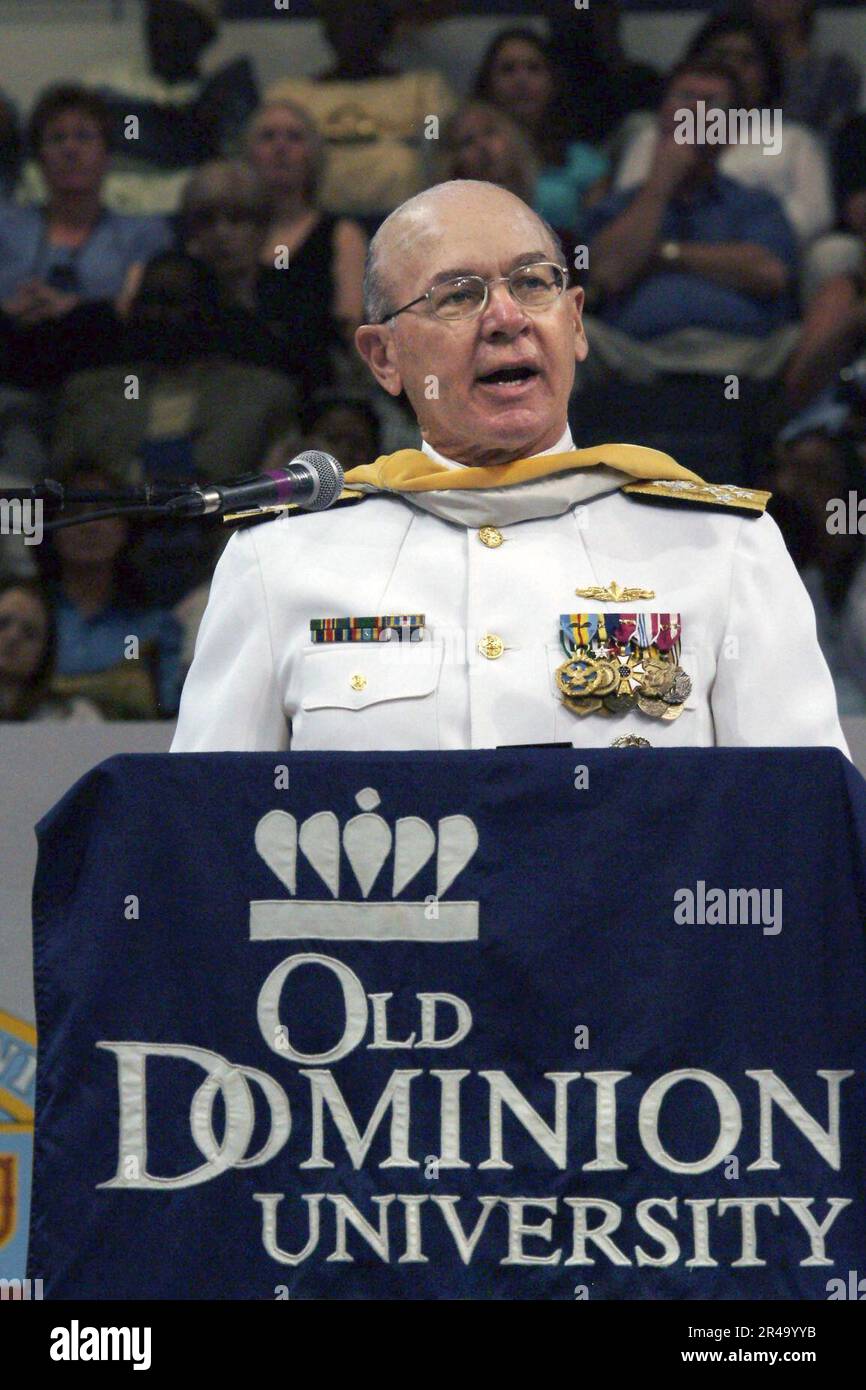 US Navy Adm. Vern Clark, Chief of Naval Operations (CNO) makes remarks ...