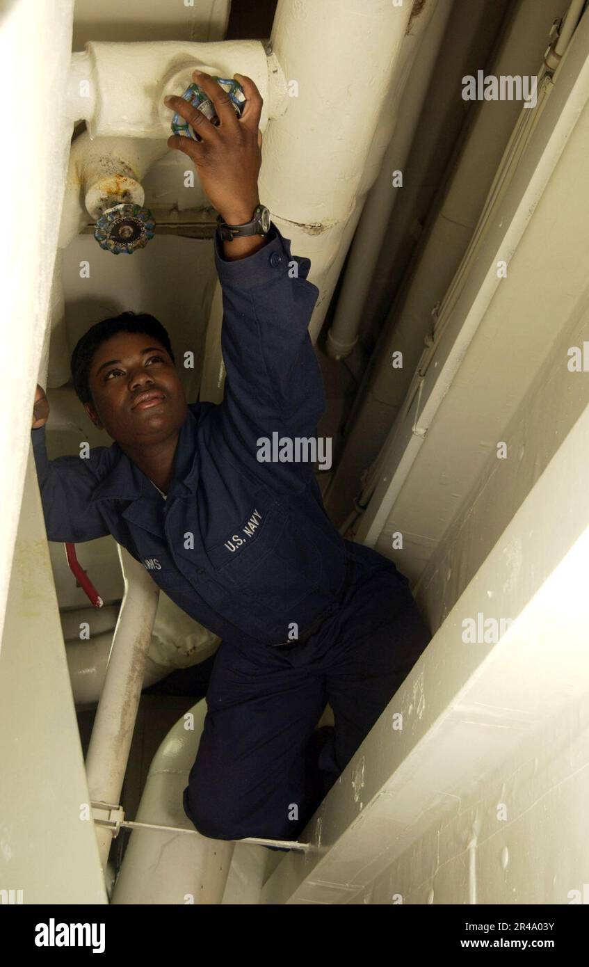 General quarters gq drill hi-res stock photography and images - Alamy