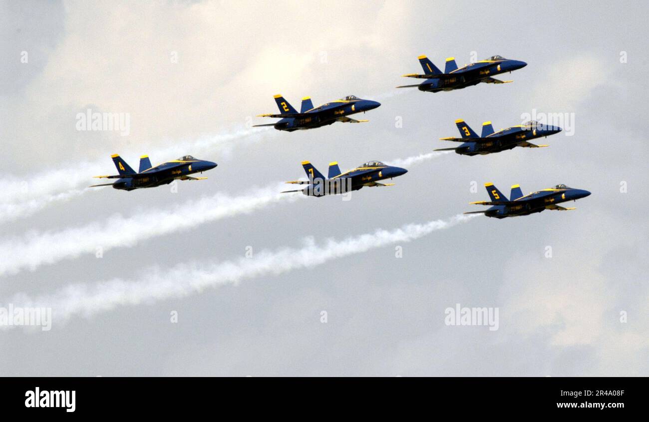 US Navy All six F-A-18A Hornets assigned to the U.S. Navy flight ...