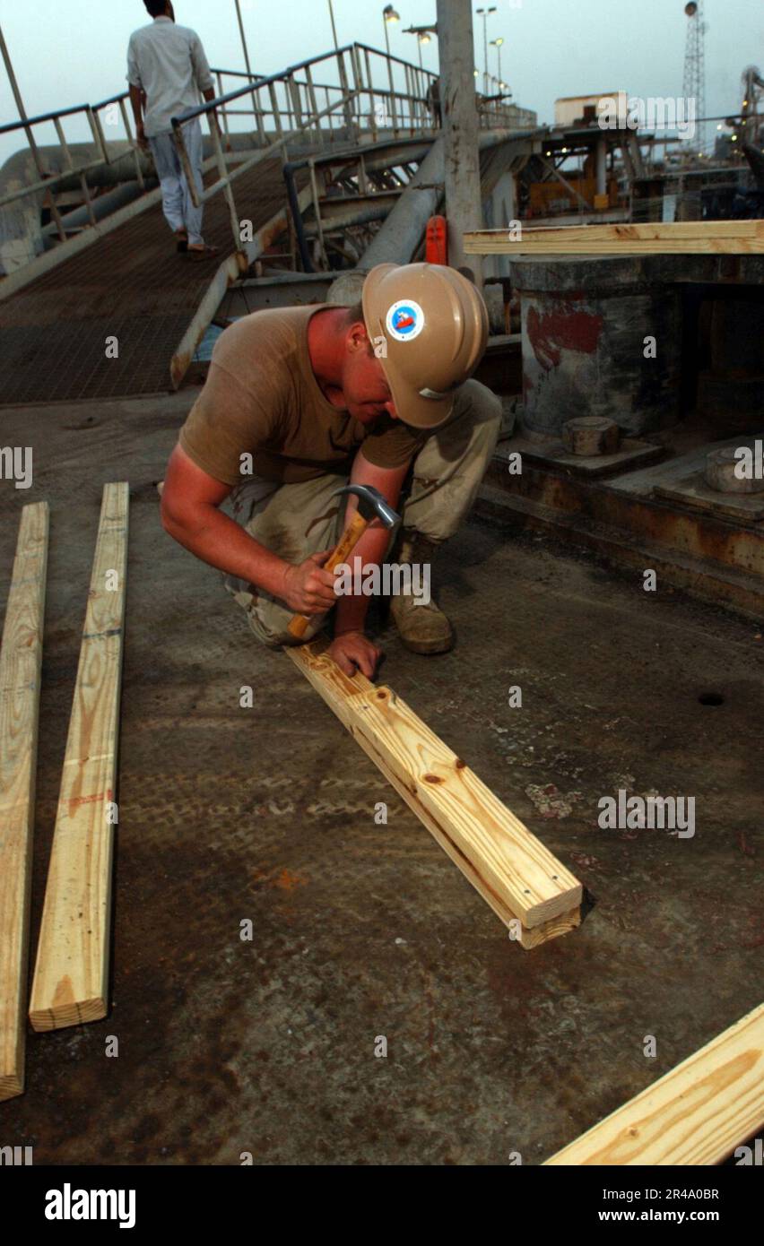 US Navy Construction Electrician Stock Photo - Alamy