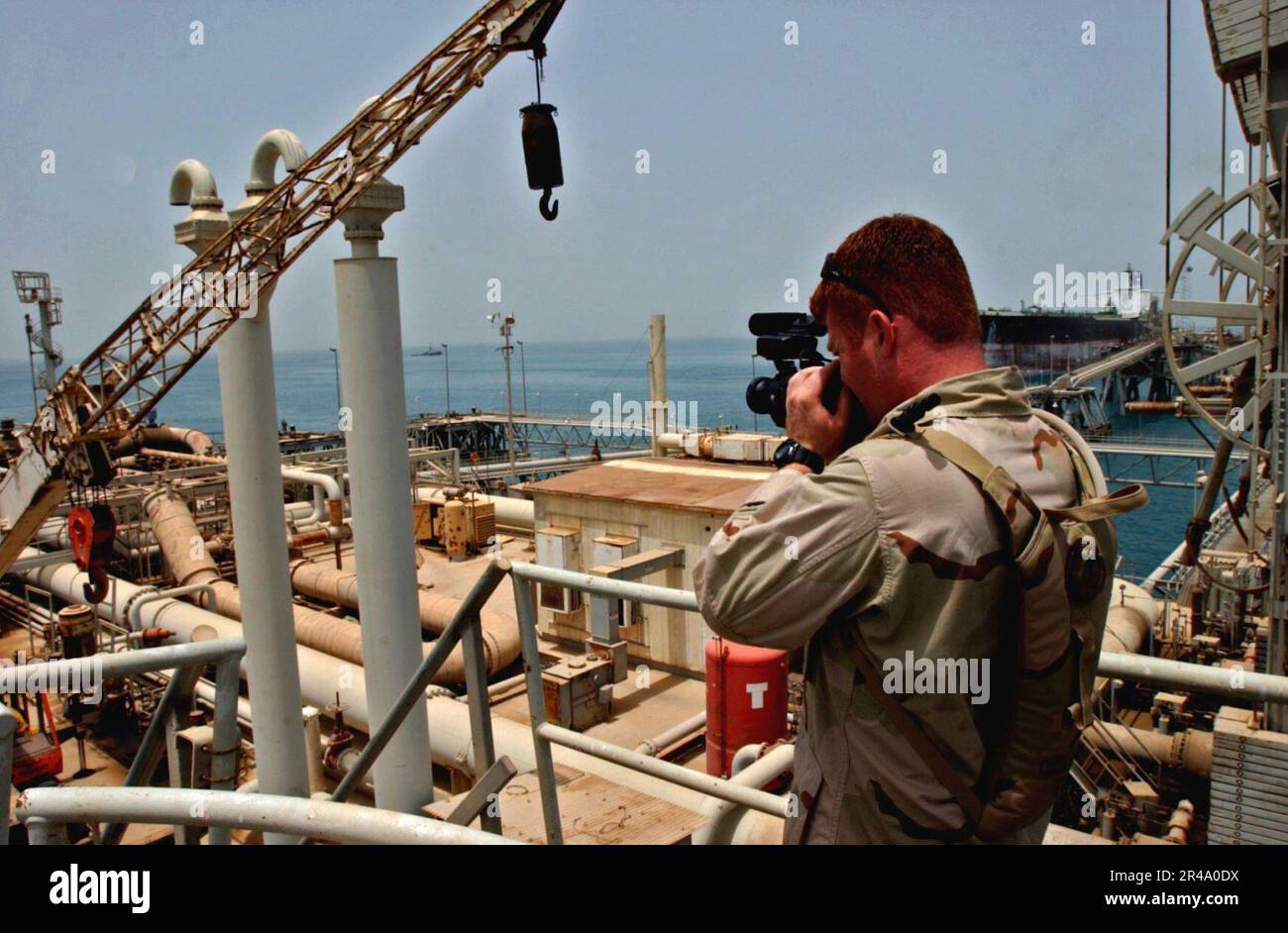 US Navy Photographer's Mate Stock Photo - Alamy
