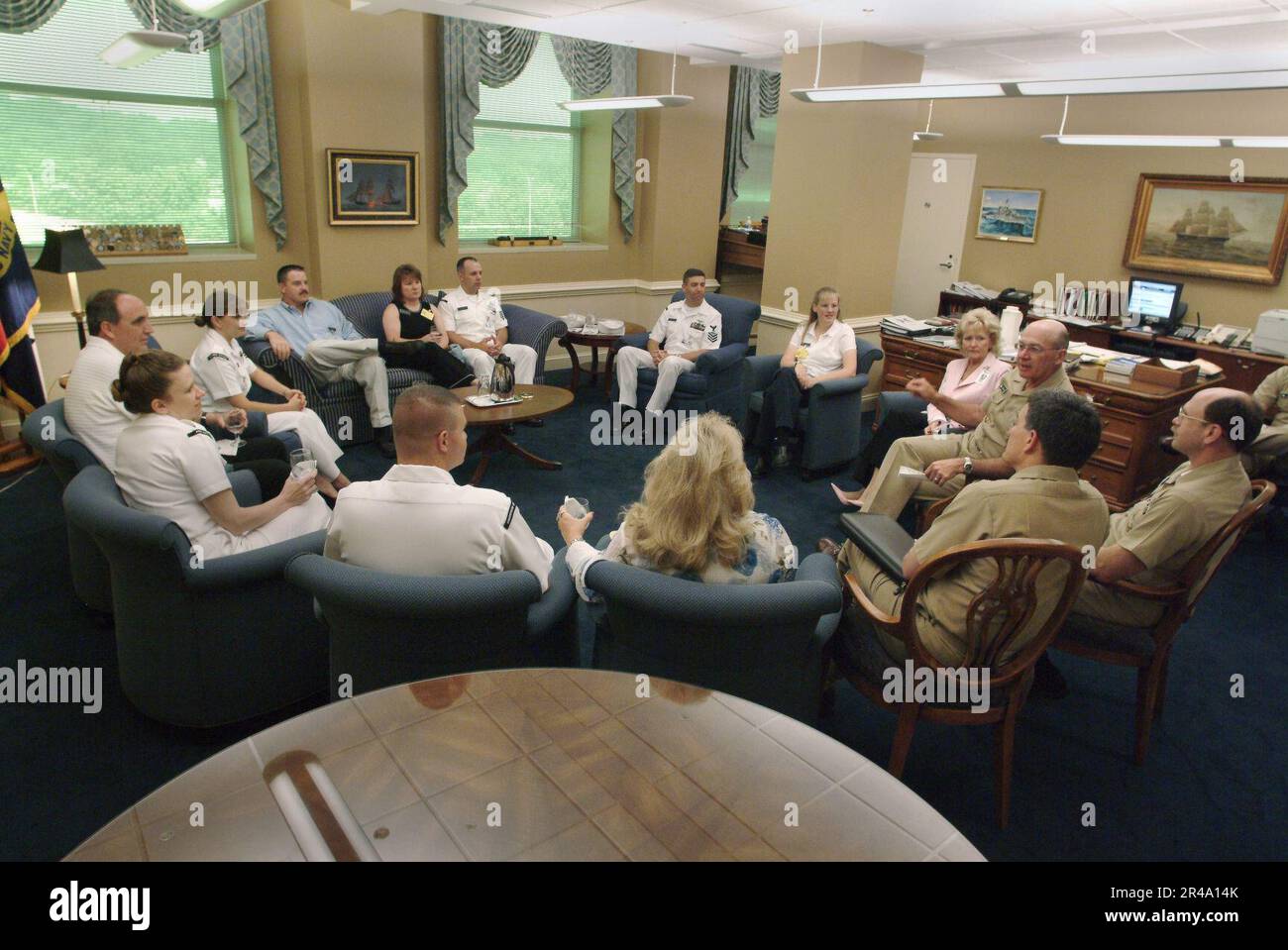 US Navy Chief of Naval Operations (CNO), Adm. Vern Clark, and Mrs ...
