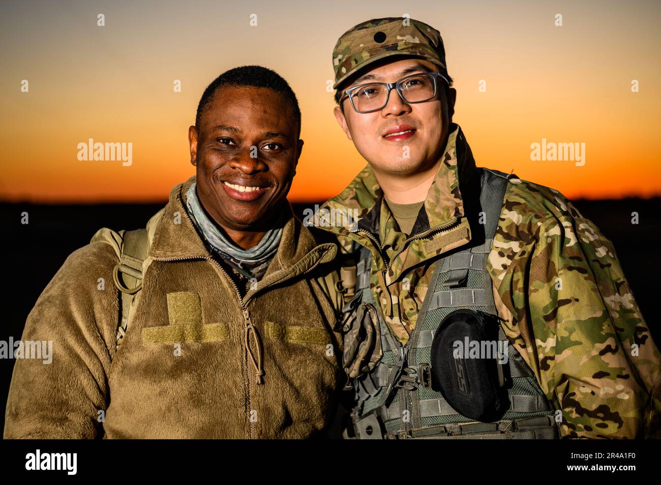 U.S. Army Soldiers, with Bravo Company, 1-114th Infantry Regiment ...