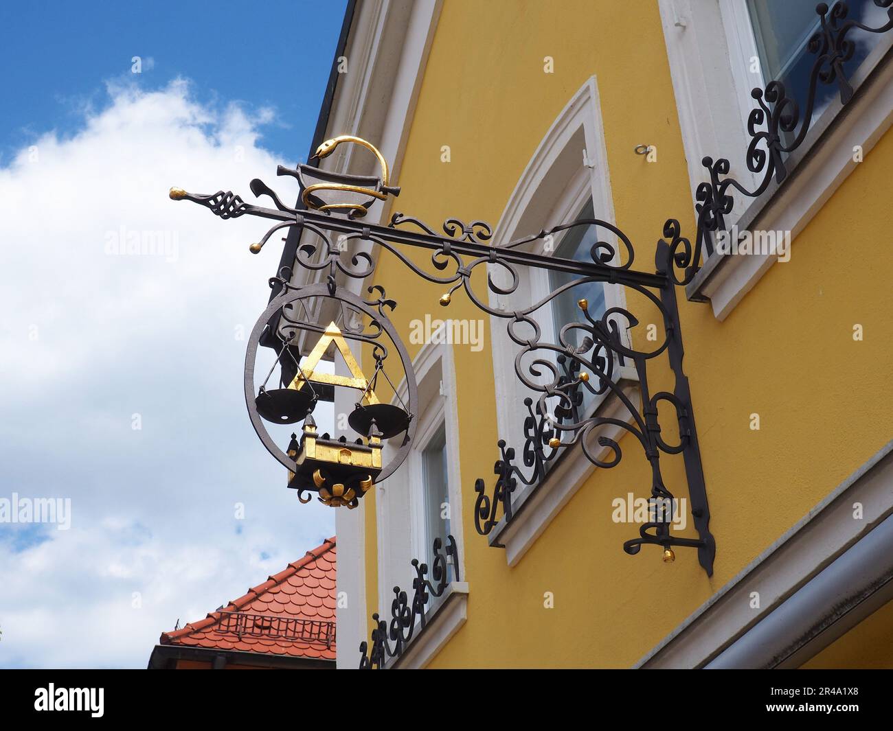 Vintage pharmacy sign hi-res stock photography and images - Alamy