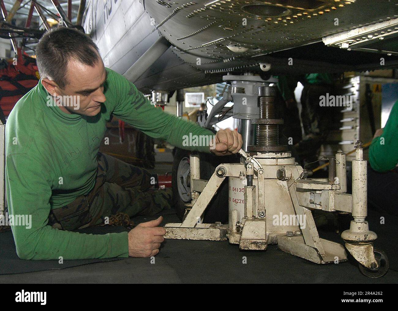 US Navy Aviation Machinist's Mate Stock Photo - Alamy