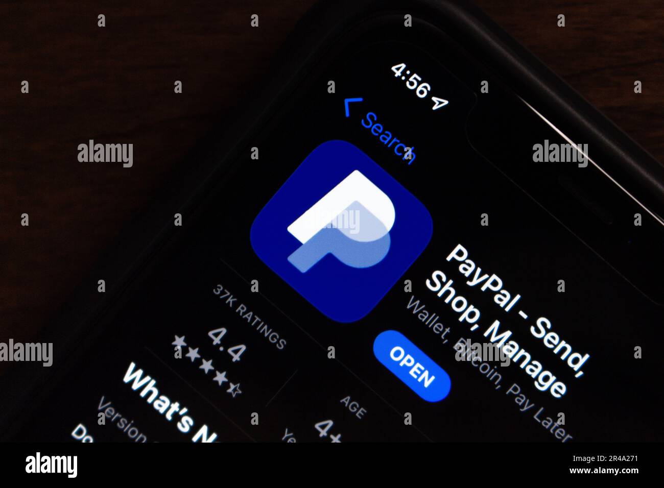 Money transfer system hi-res stock photography and images - Alamy