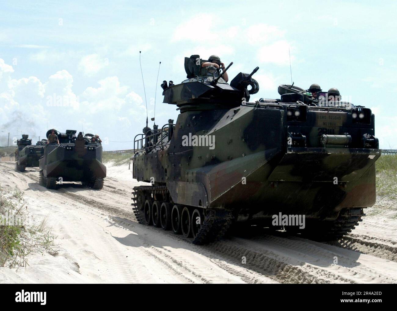 US Navy U.S. Marines assigned to the 24th Marine Expeditionary Unit ...
