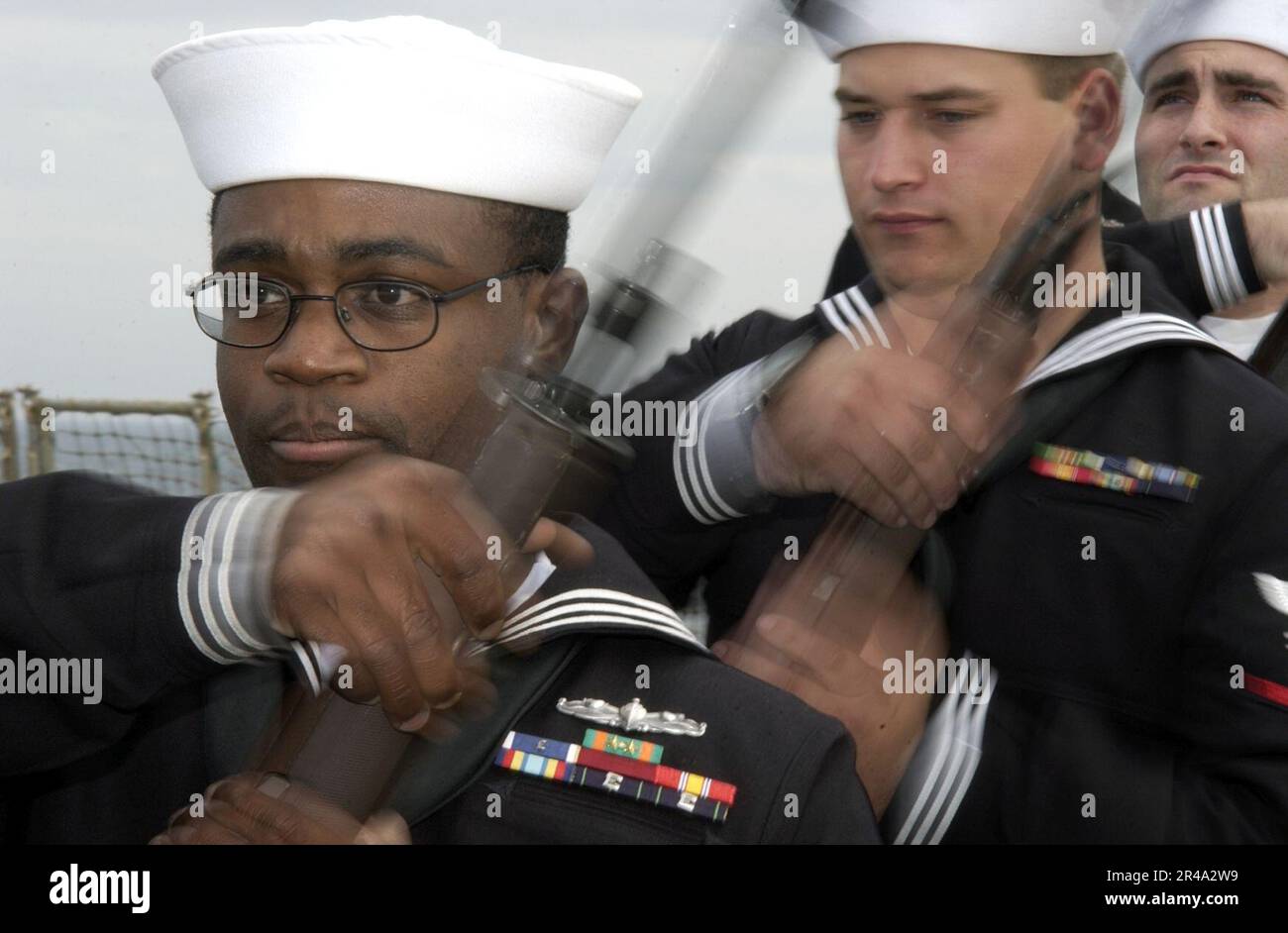 US Navy Honor Guard member Fire Controlman Stock Photo - Alamy