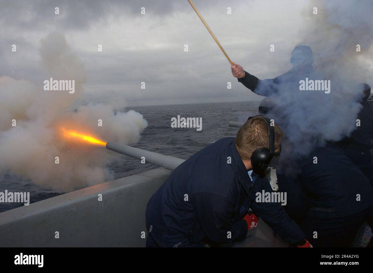 US Navy On the flight deck aboard USS John C. Stennis (CVN 74), sailors ...