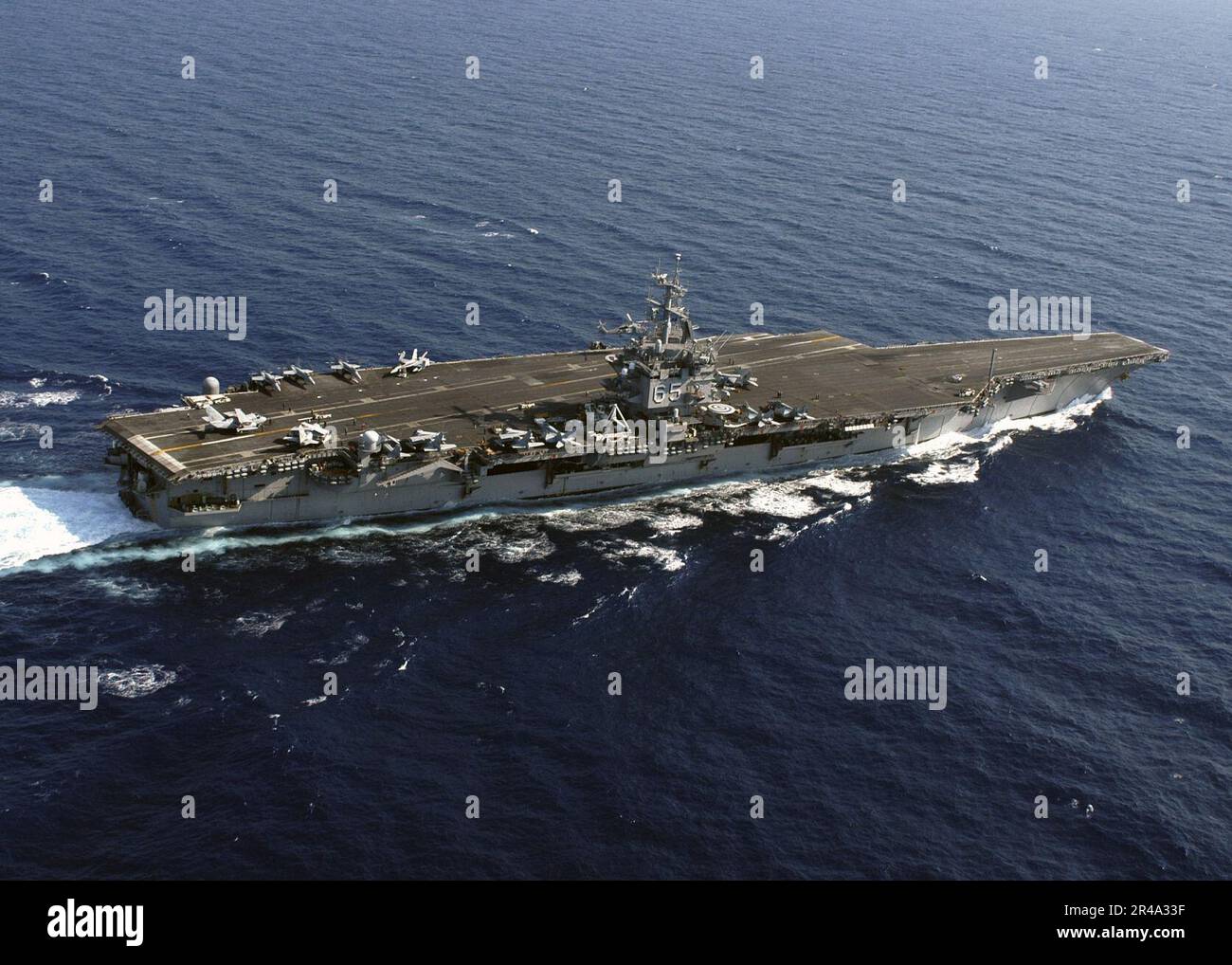 US Navy The aircraft carrier USS Enterprise (CVN 65) cruises underway ...
