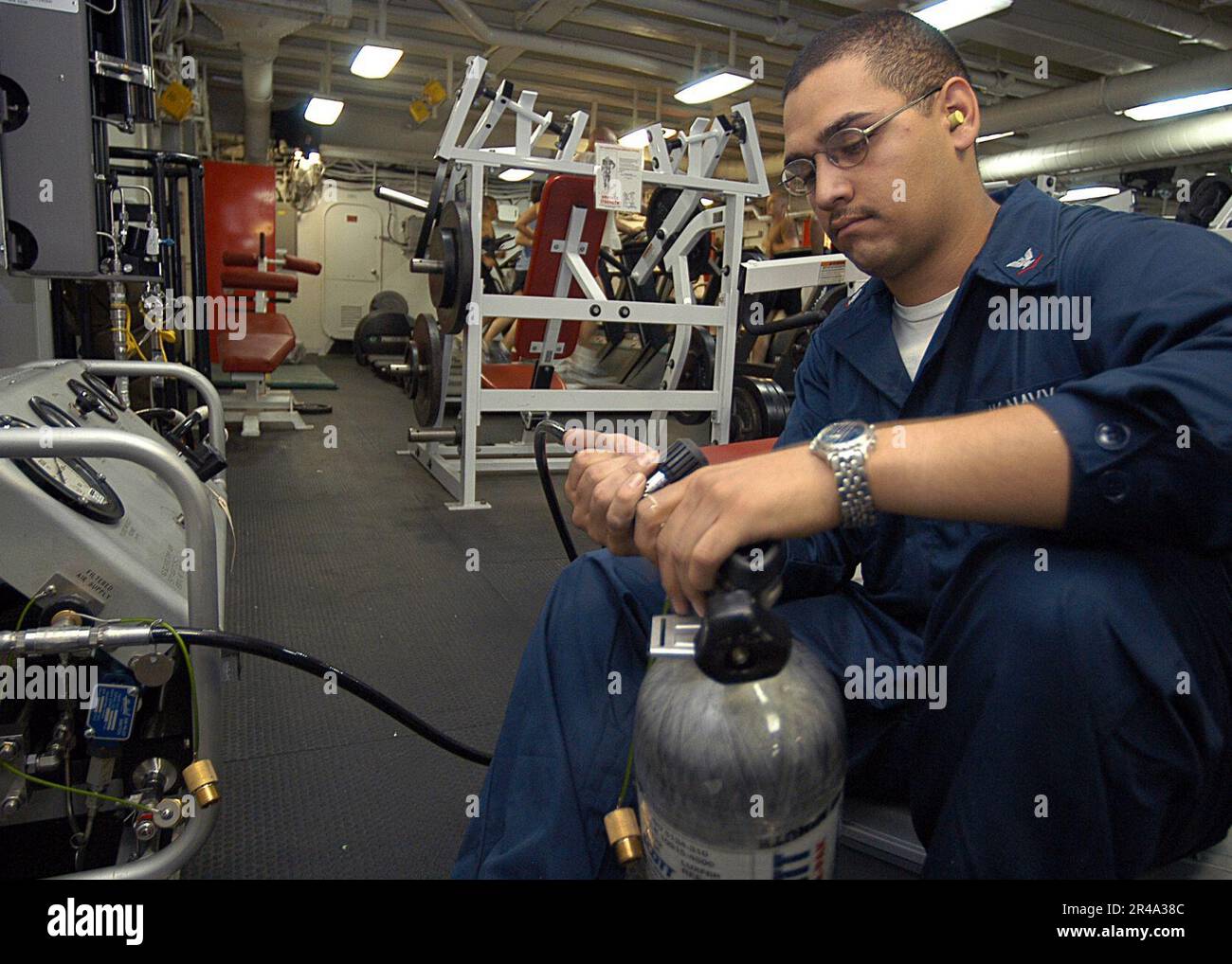 US Navy Damage Control Stock Photo - Alamy
