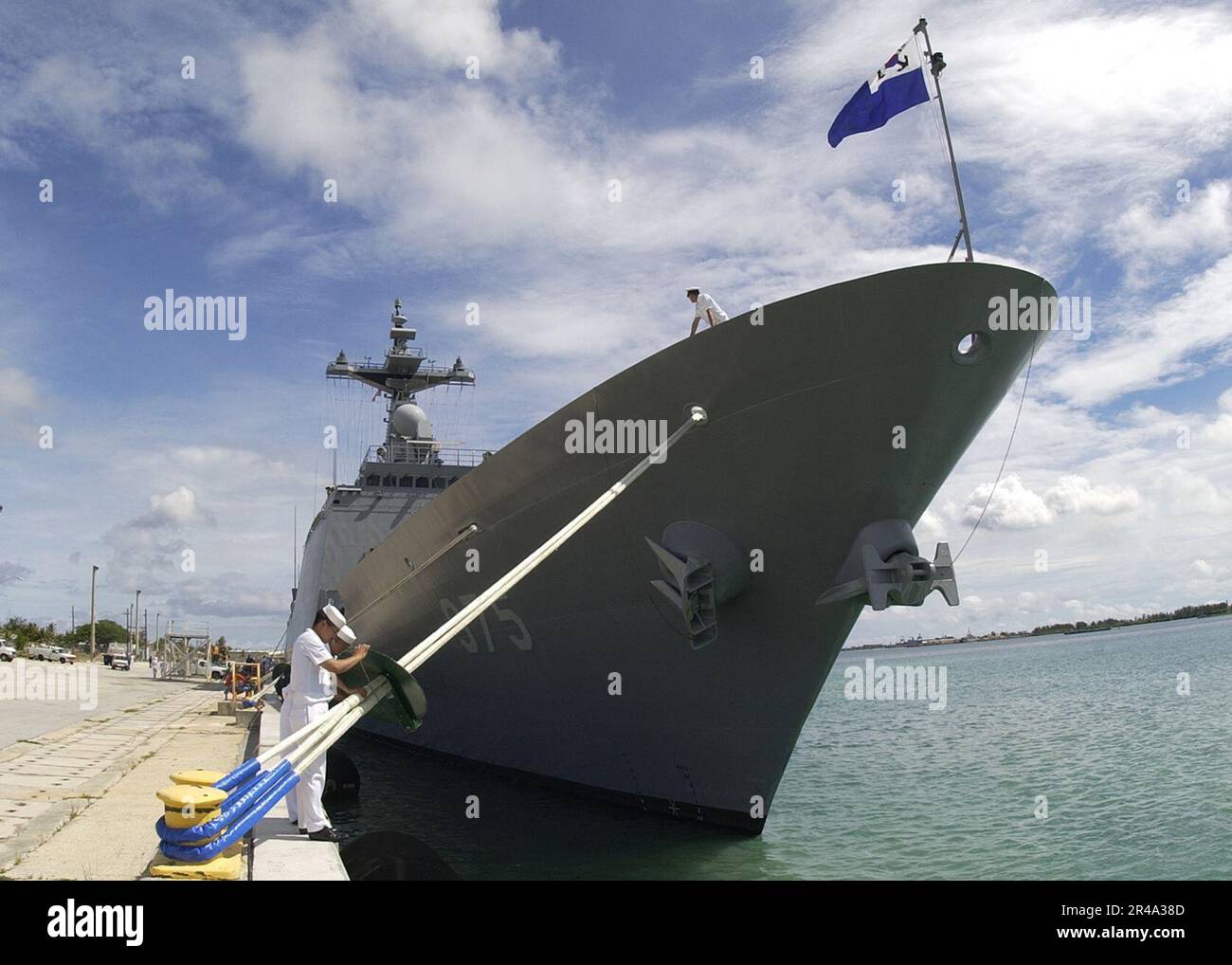 US Navy Sailors from the Republic of Korea ship ROKS Chungmugong Yi Sun ...