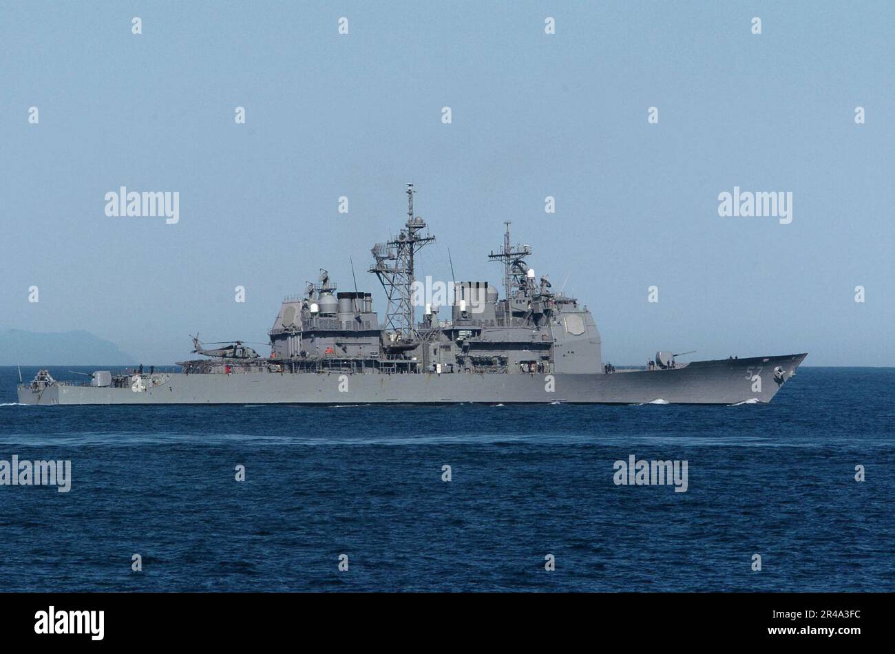 US Navy The Ticonderoga-class guided missile cruiser USS Lake Champlain ...