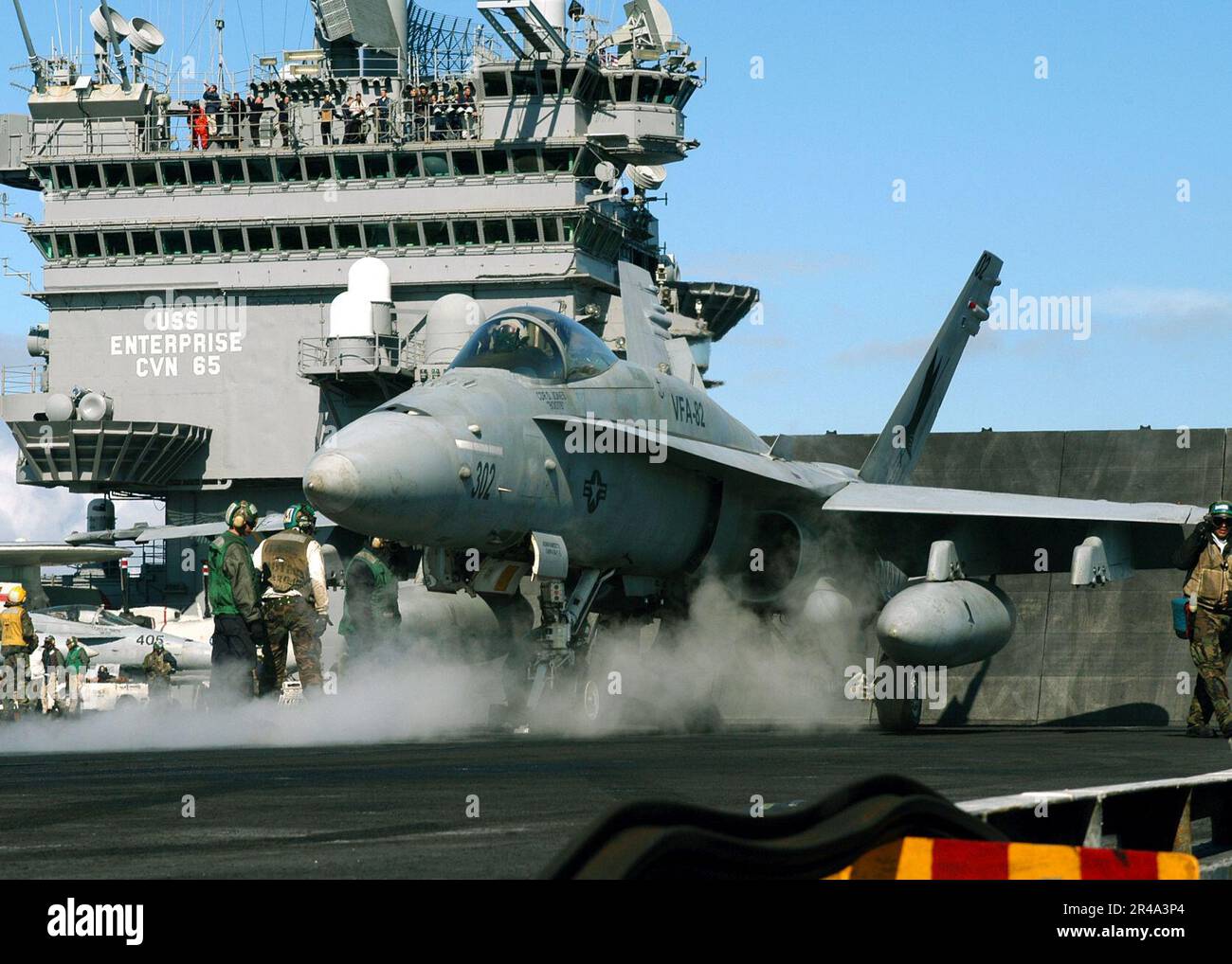 US Navy An F-A-18C Hornet assigned to the Marauders of Strike Fighter ...