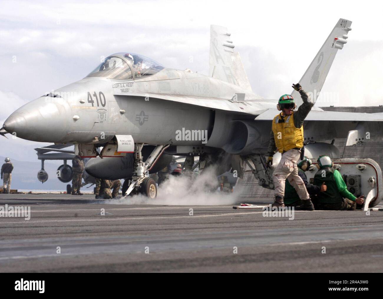 US Navy An F-A-18C Hornet assigned to the Sidewinders of Strike Fighter ...