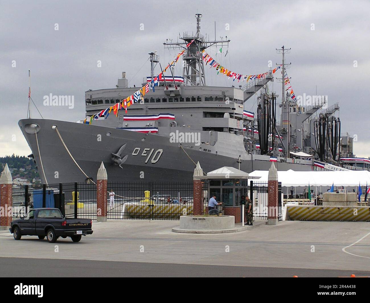 US Navy The U.S. Navy's fast combat support ship USS Bridge (AOE 10) is ...