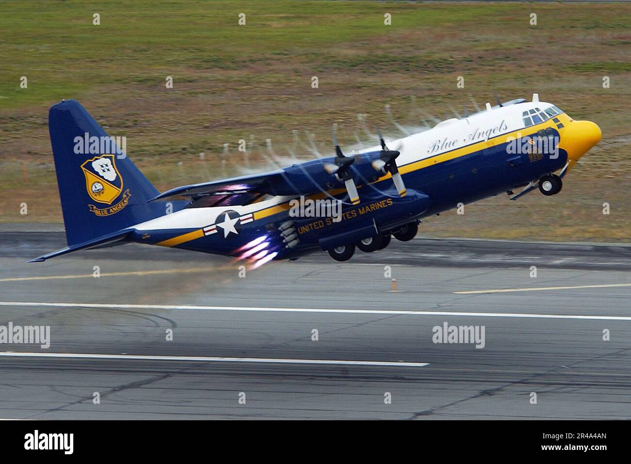 US Navy The U.S. Marine Corps C-130 Hercules, Fat Albert, assigned to ...
