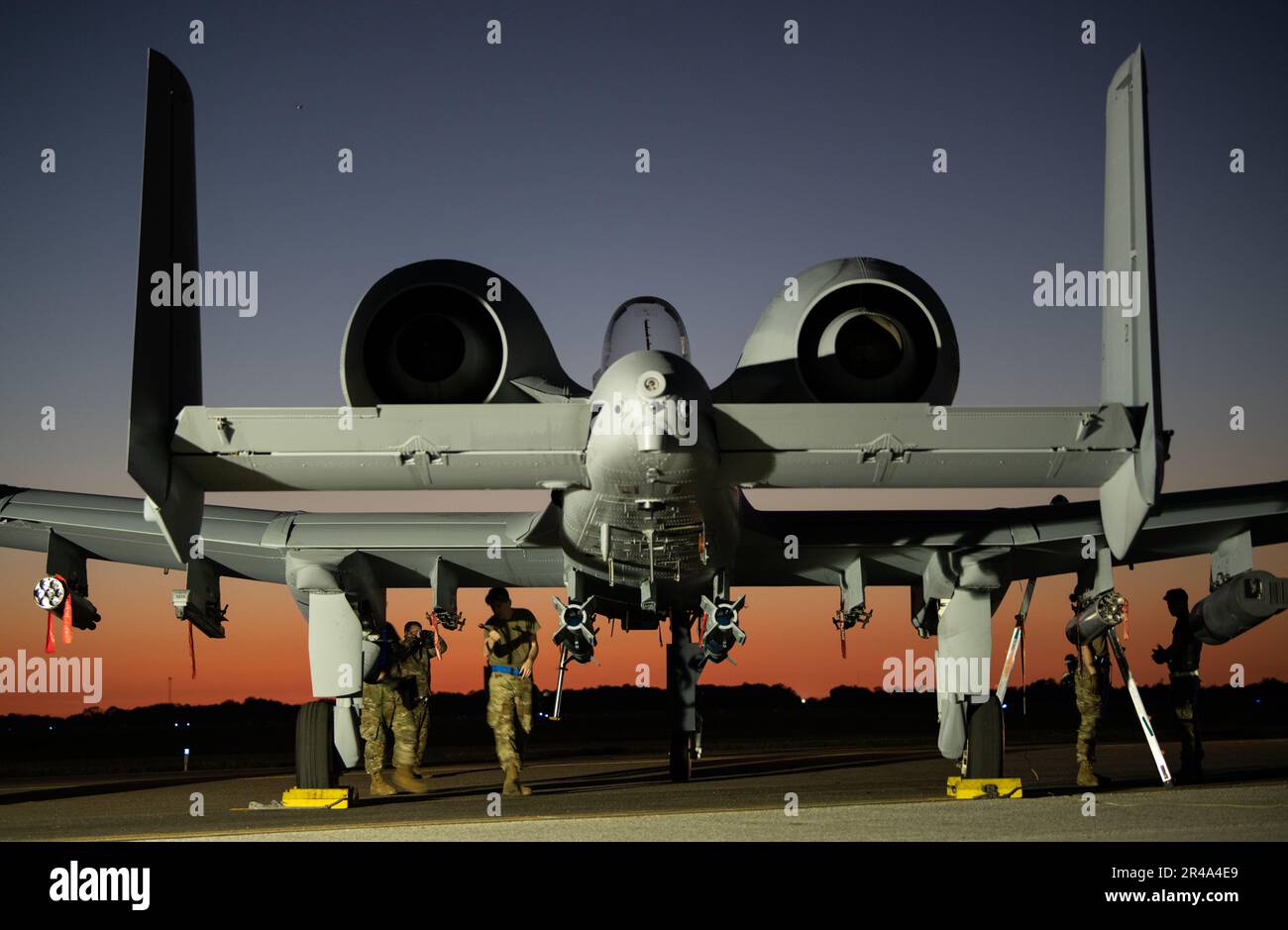 U.S. Airmen assigned to the 122nd Fighter Wing, Indiana Air National ...