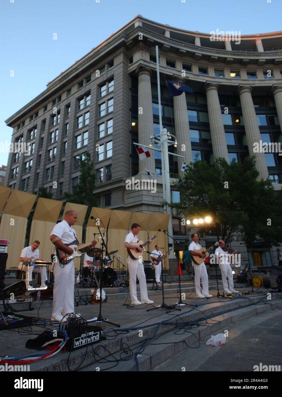 US Navy The U.S. Navy's Country Currents Band performs during a public ...