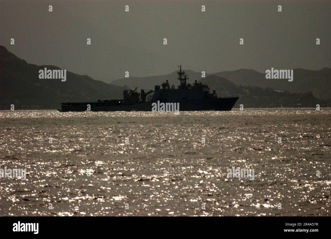 US Navy Amphibious Dock Landing Ship USS Rushmore (LSD 47) conducts ...