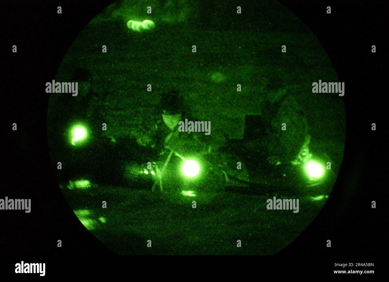 US Navy Crewmen assigned to Naval Special Clearing Team ONE (NSCT 1 ...