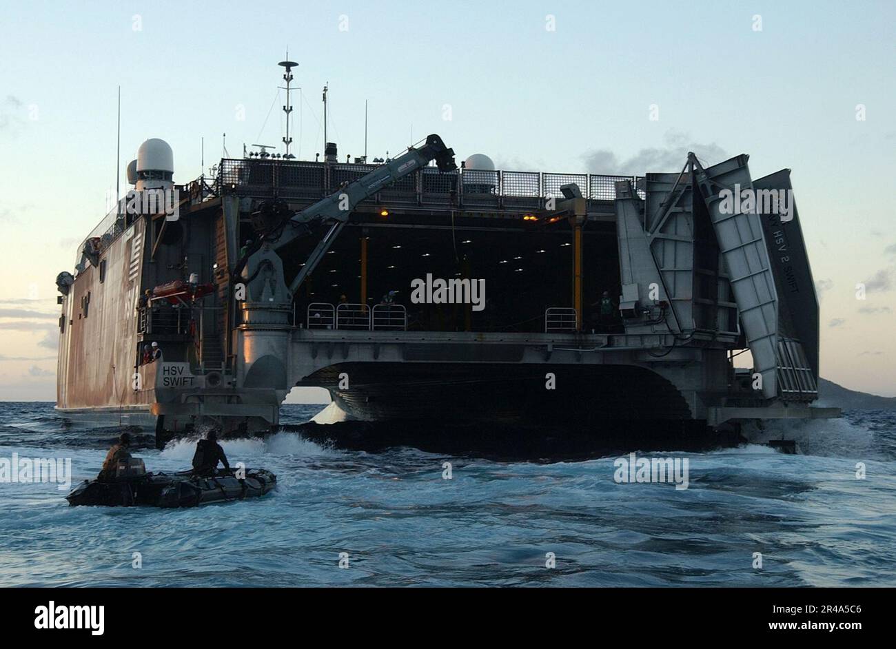 US Navy Crewmen assigned to Naval Special Clearing Team One (NSCT 1 ...