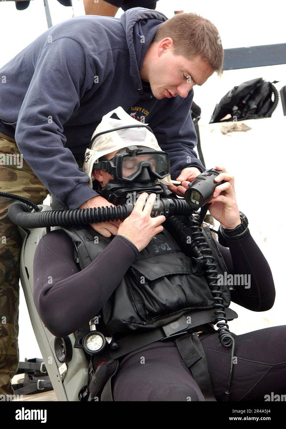 US Navy Explosive Ordnance Disposal Master Technician Stock Photo - Alamy
