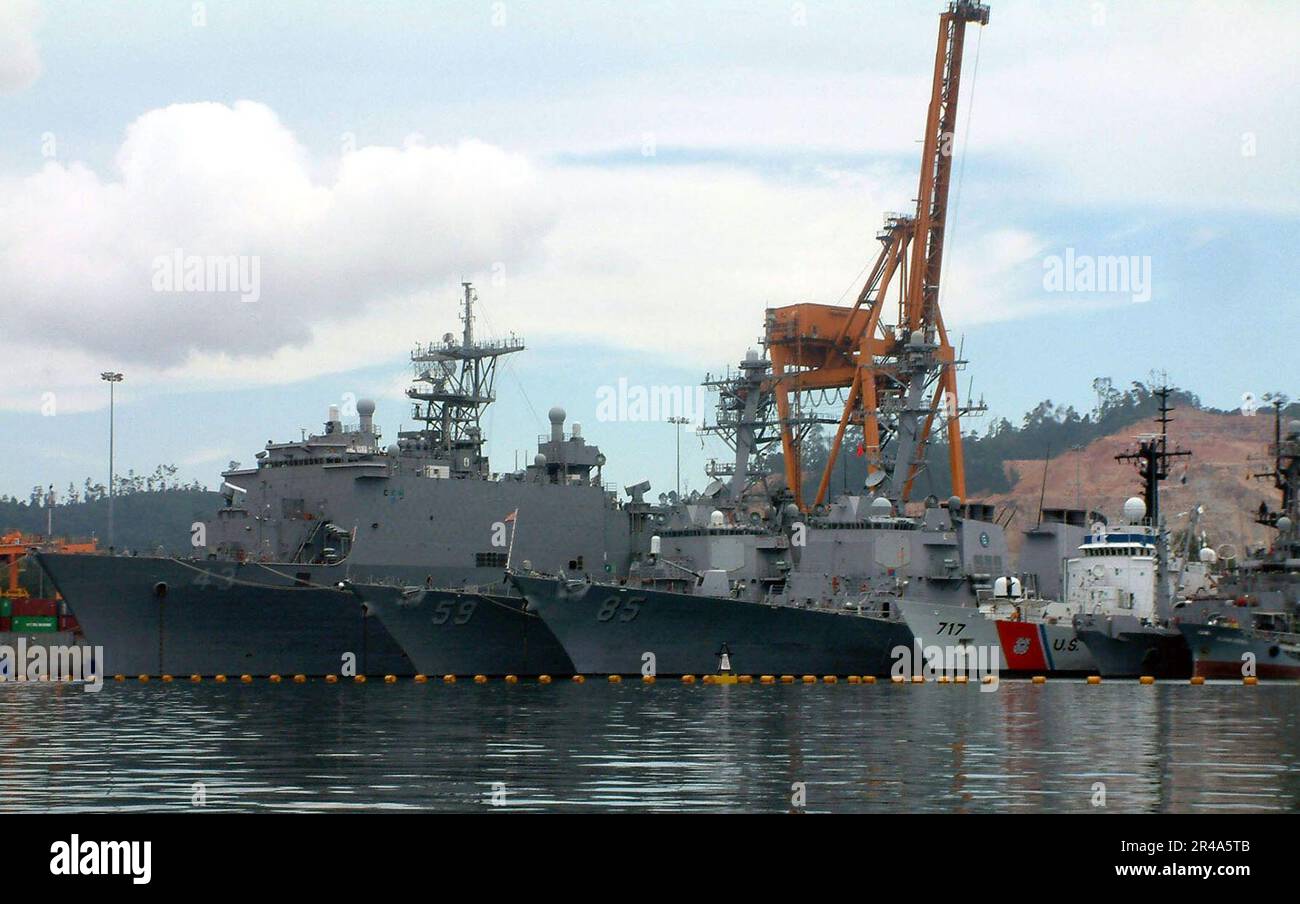 US Navy The Cooperation Afloat Readiness and Training (CARAT) Task ...