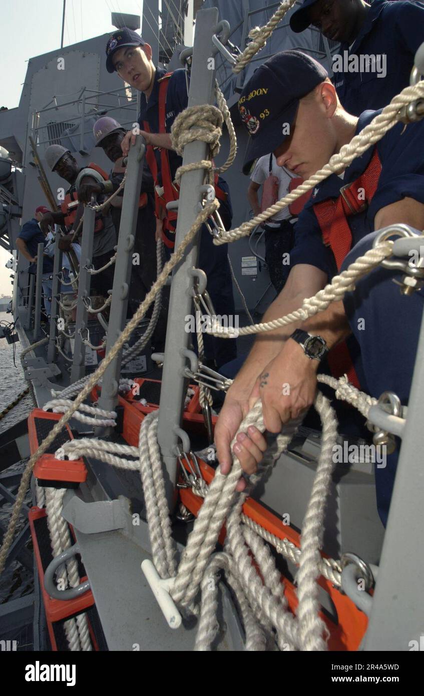 US Navy Boatswain's Mate Stock Photo - Alamy