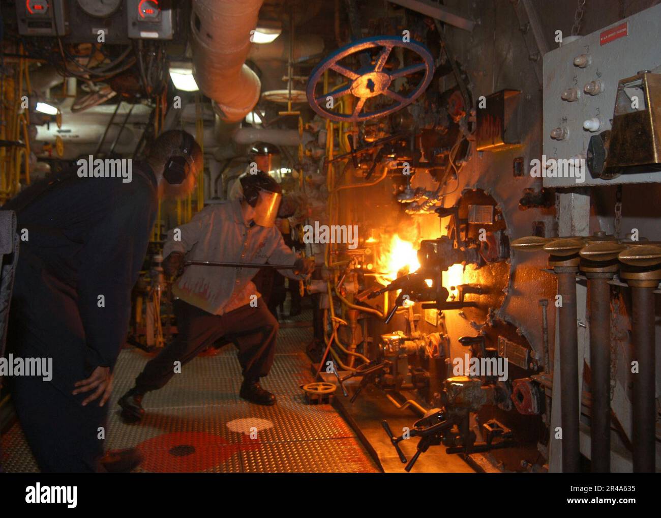 US Navy Machinist Mate Stock Photo - Alamy