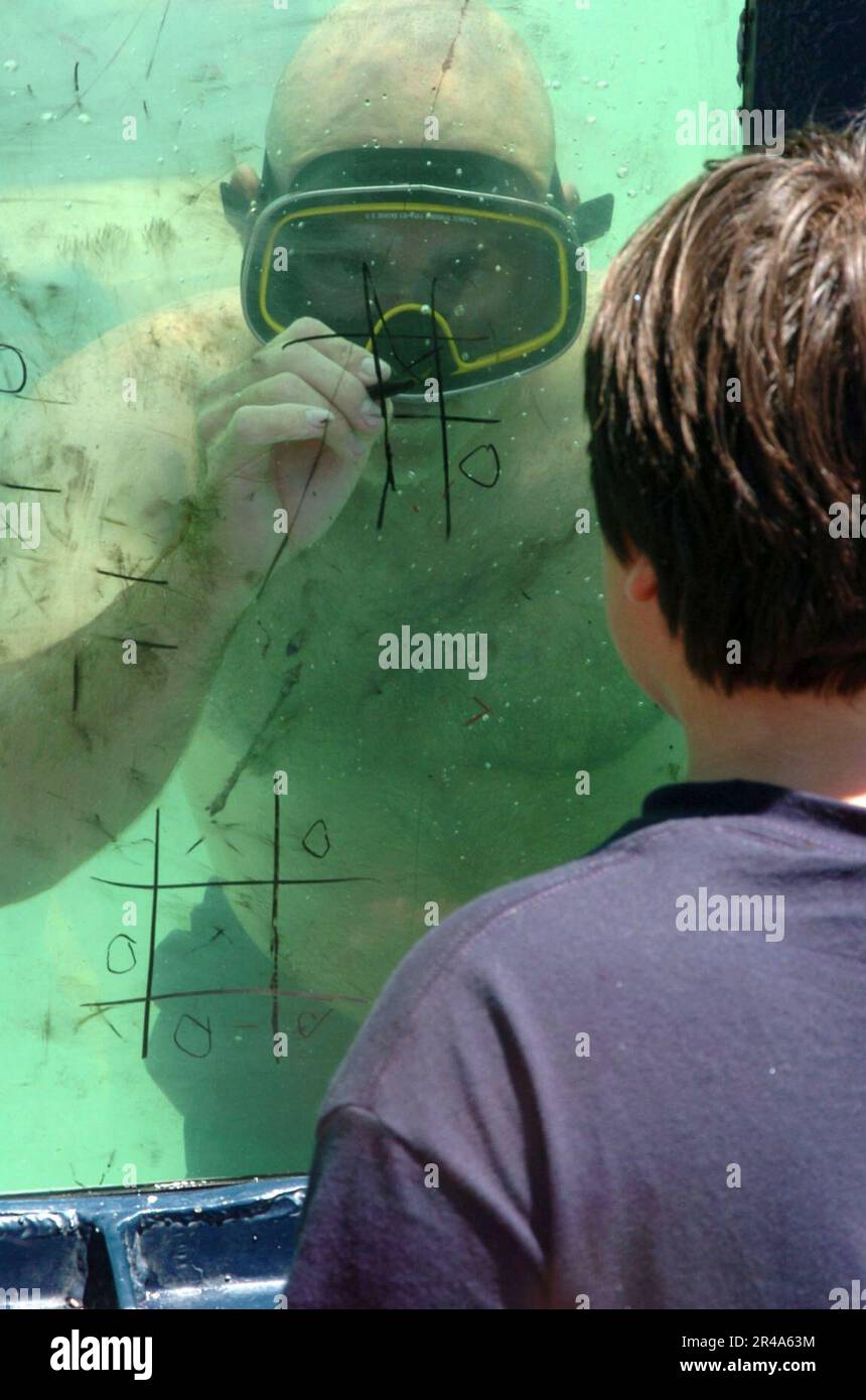 US Navy Equipment Operator Stock Photo - Alamy