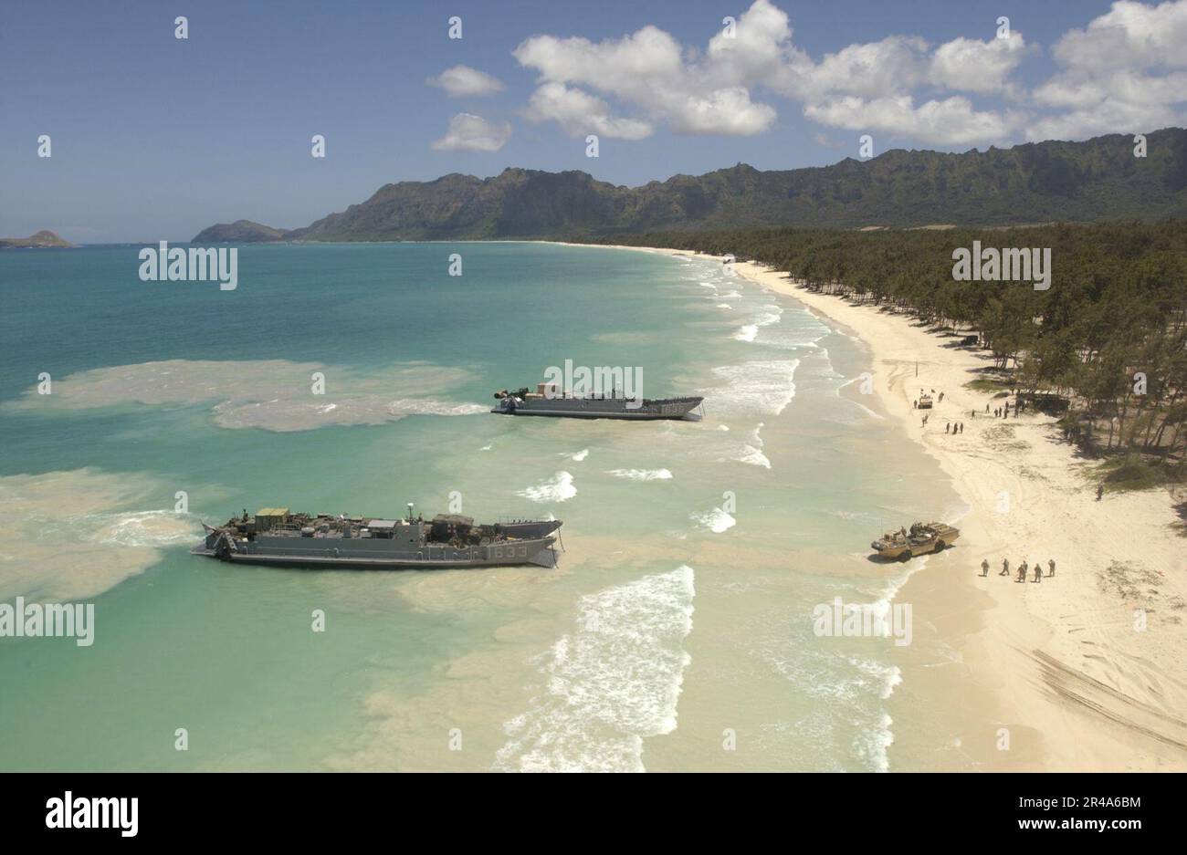 US Navy Landing Craft Utilities (LCU) assigned to the Surf Riders of ...