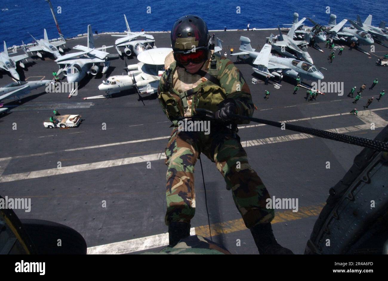 US Navy Boatswain's Mate 1st Class assigned to Explosive Ordnance ...