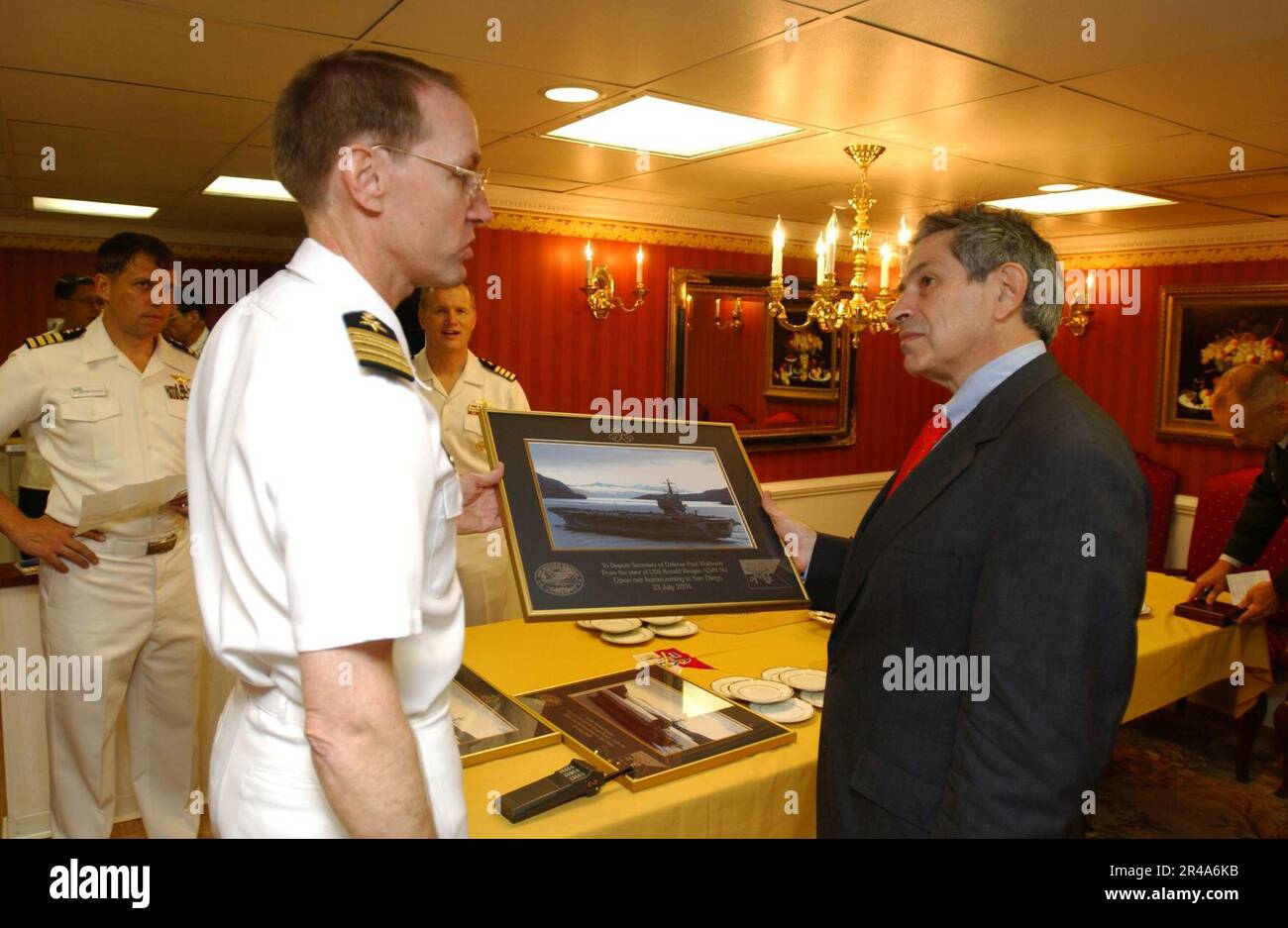 US Navy Commanding Officer, USS Ronald Reagan (CVN 76 Stock Photo - Alamy