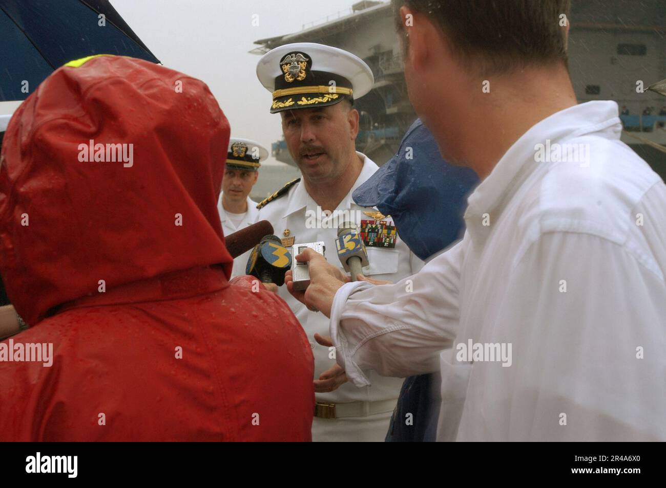 US Navy Commanding Officer, USS Enterprise (CVN 65 Stock Photo - Alamy