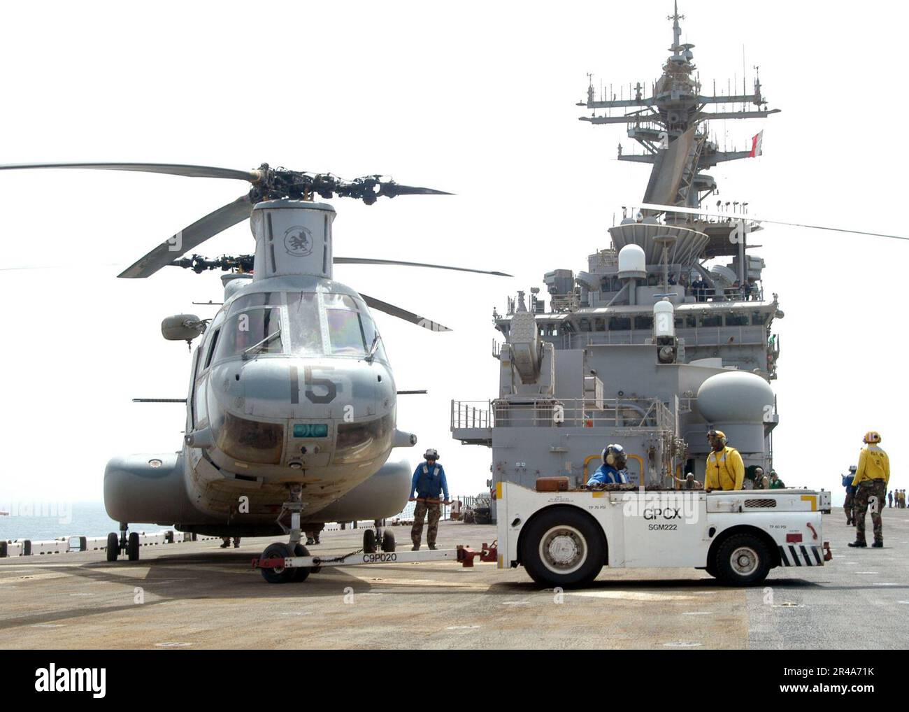 US Navy A CH-46 Sea Knight helicopter assigned to the Fighting Griffins of Marine Helicopter ...