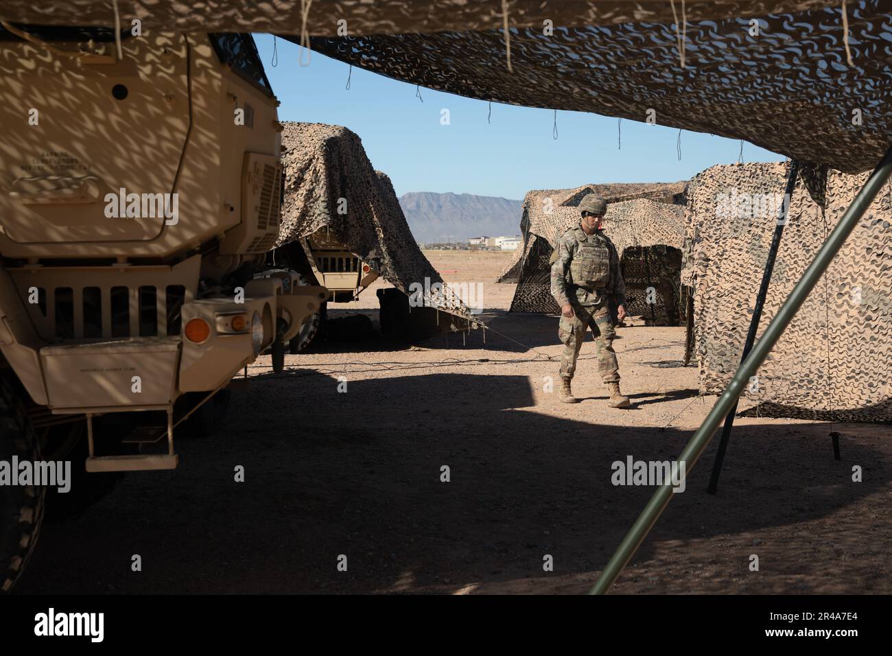 Division tactical command post hi-res stock photography and images - Alamy