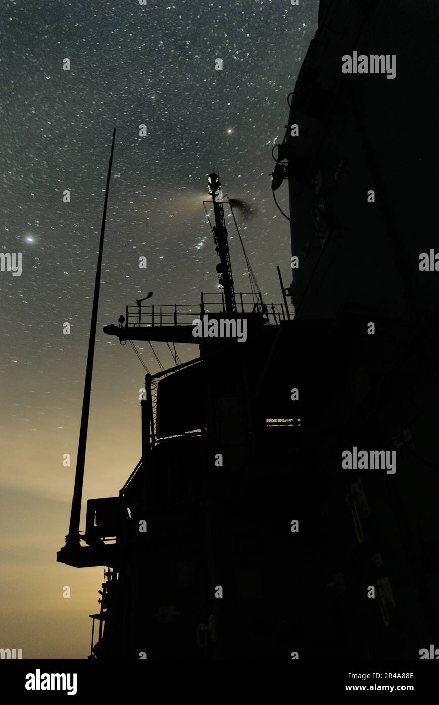 Uss gladiator mcm 11 hi-res stock photography and images - Alamy