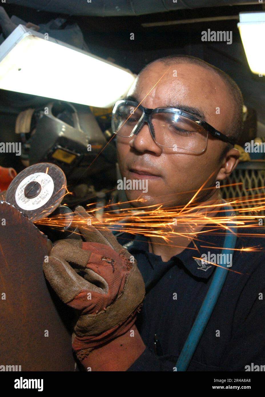 US Navy Hull Technician Stock Photo - Alamy