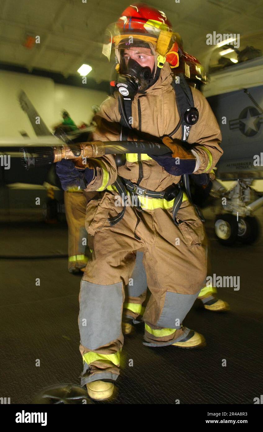 US Navy Damage Controlman Stock Photo - Alamy