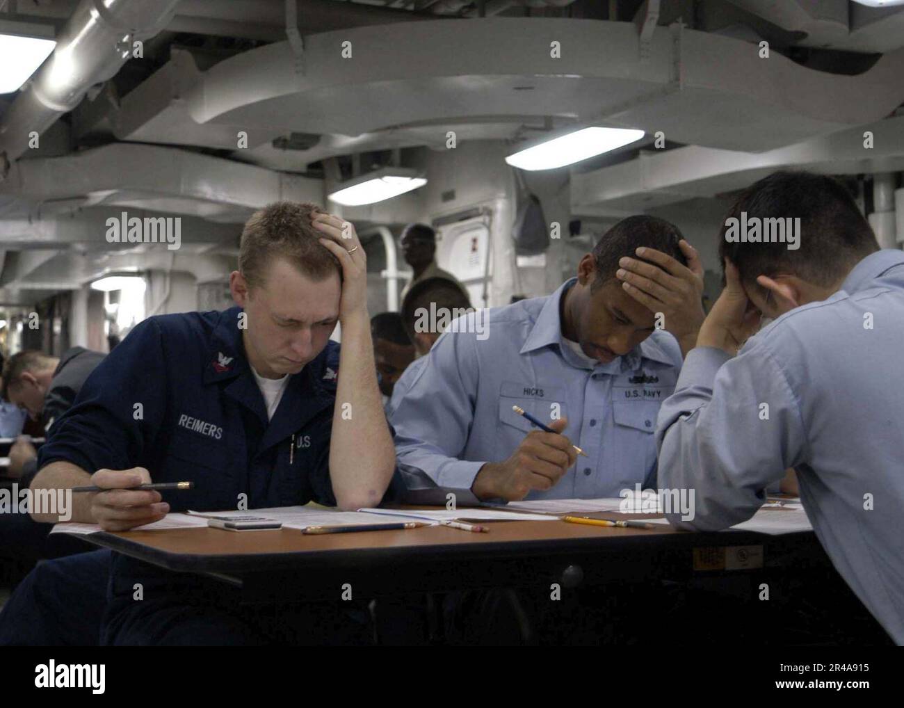 US Navy 1st Class Petty Officer hopefuls participate in the Navy Wide ...