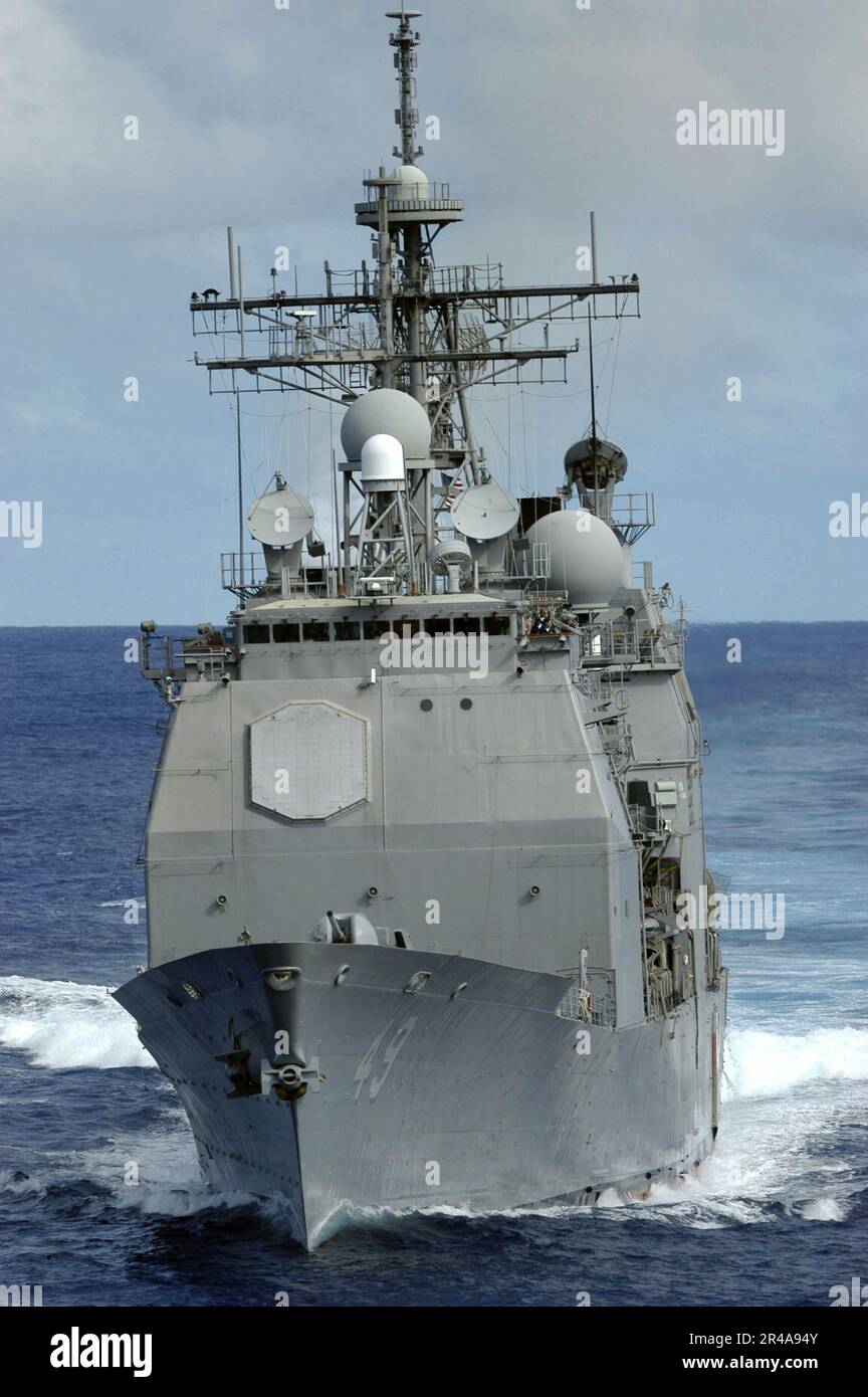 US Navy The Ticonderoga-class cruiser USS Vincennes (CG 49) prepares to ...