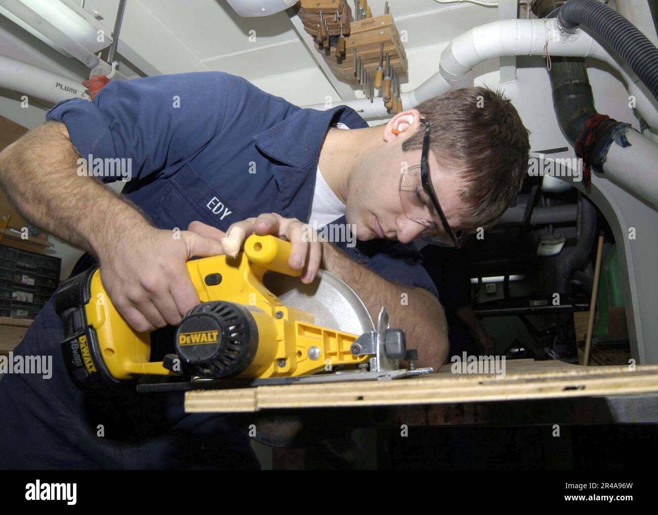 US Navy Hull Technician Stock Photo - Alamy