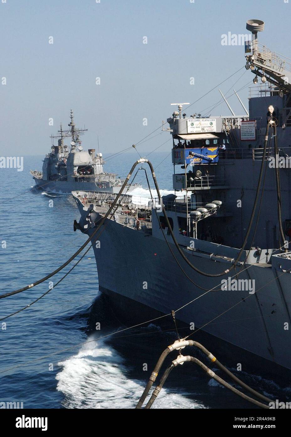 US Navy Guided missile cruiser USS Vicksburg (CG 69) pulls away from ...