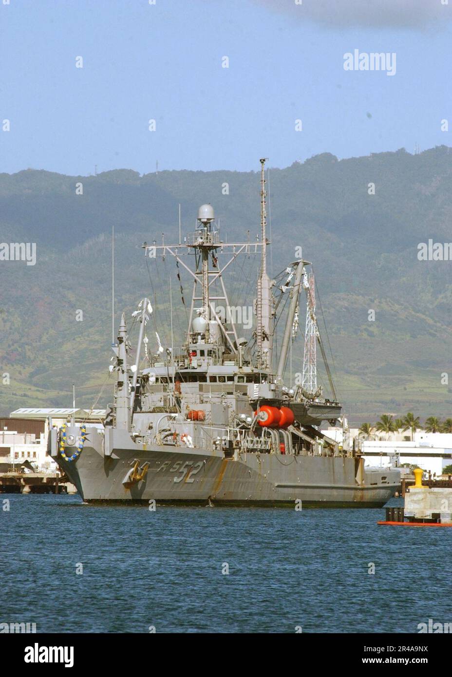 US Navy Auxiliary rescue and salvage ship USS Salvor (ARS 52) pulls ...
