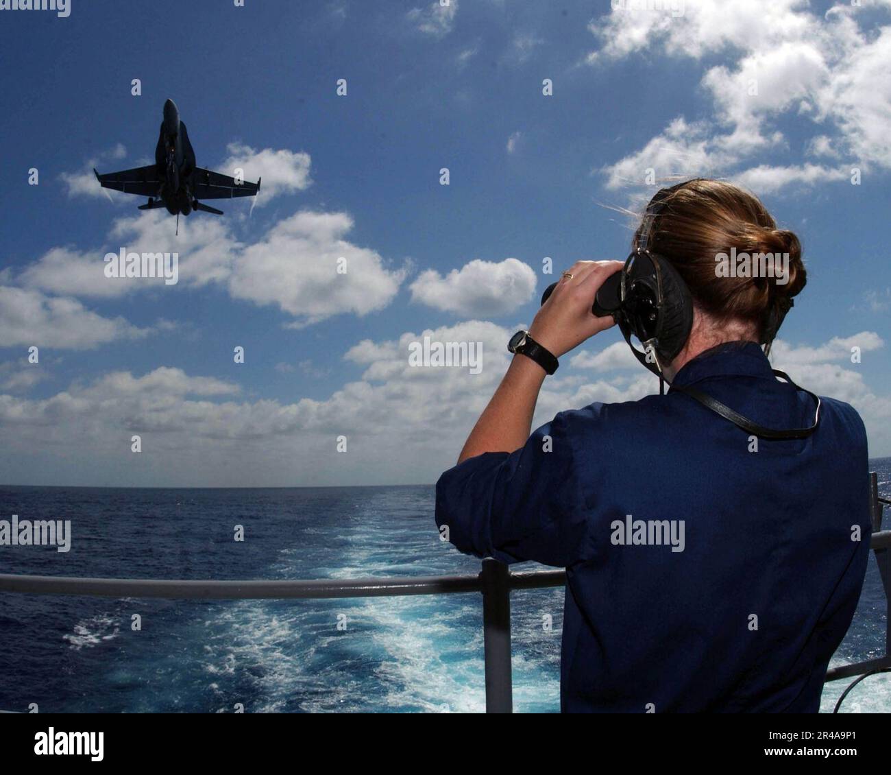 US Navy Boatswain's Mate Stock Photo - Alamy