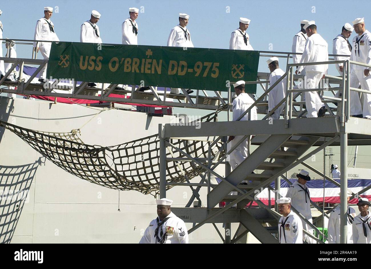 US Navy Crewmembers assigned to the Spruance-class destroyer USS O ...