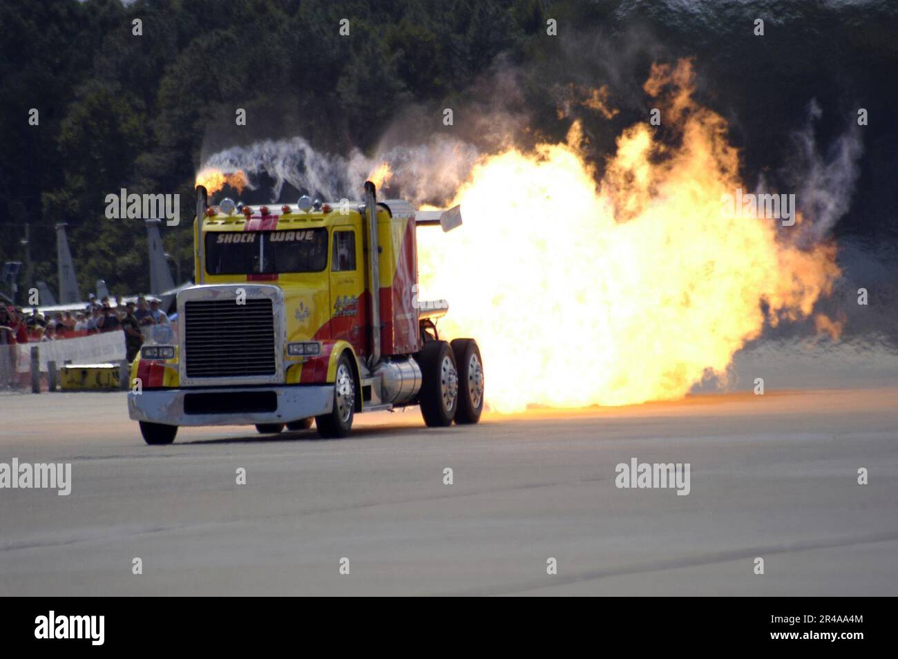 Shockwave shockwave truck hi-res stock photography and images - Alamy