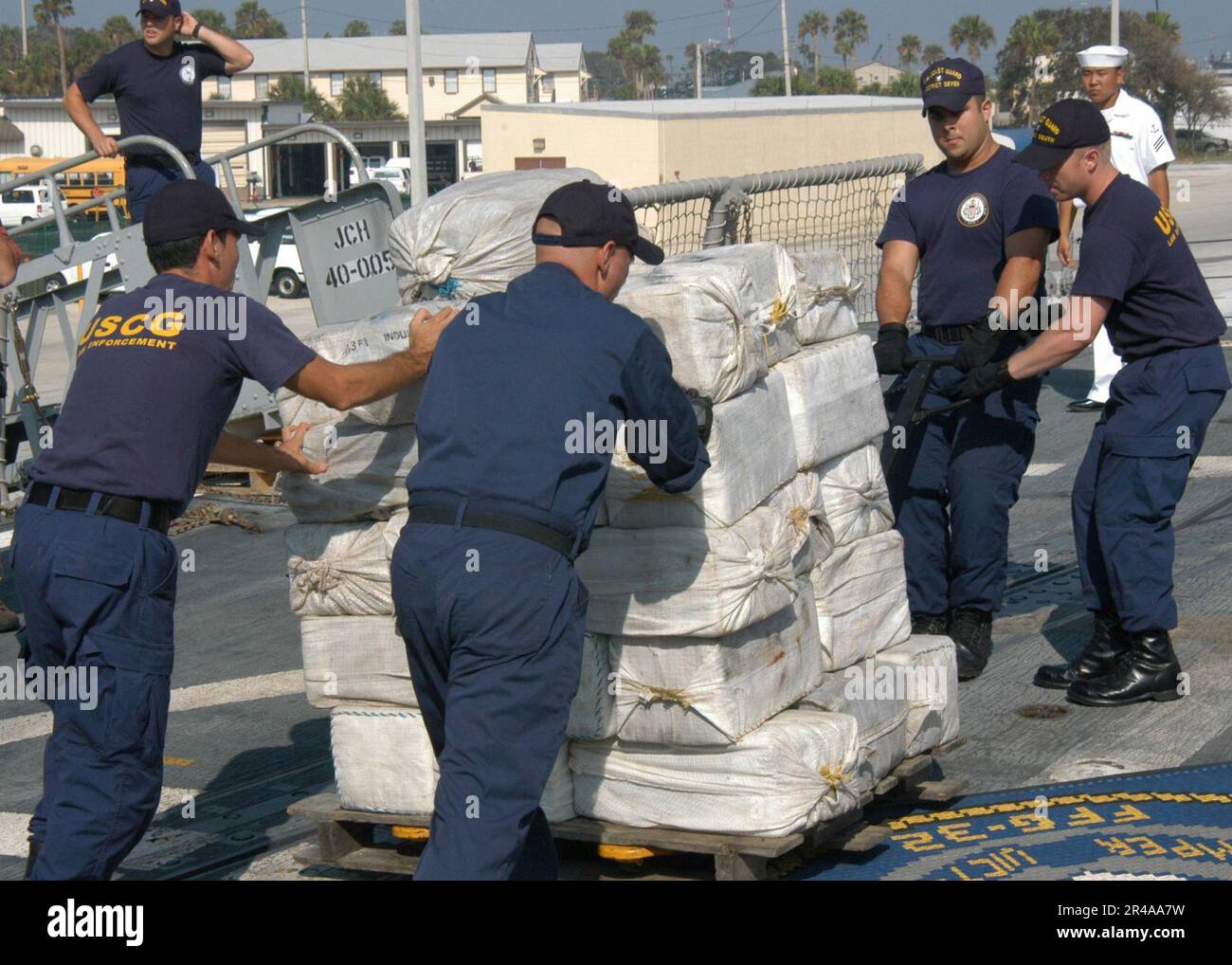 US Navy Sailors aboard the guided missile Frigate USS John L. Hall (FFG ...