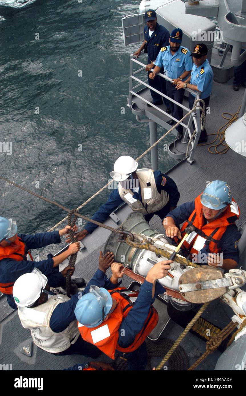 Indian and us navy officers hi-res stock photography and images - Alamy